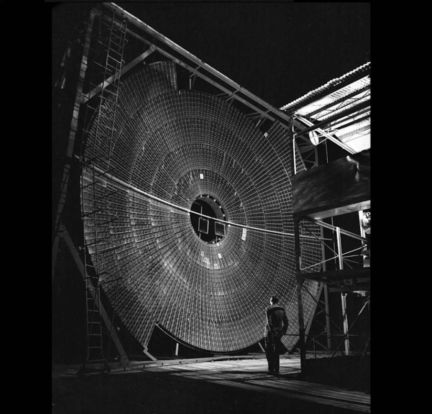 This Gigantic Solar Furnace Can Melt Steel | Manufacturing.net