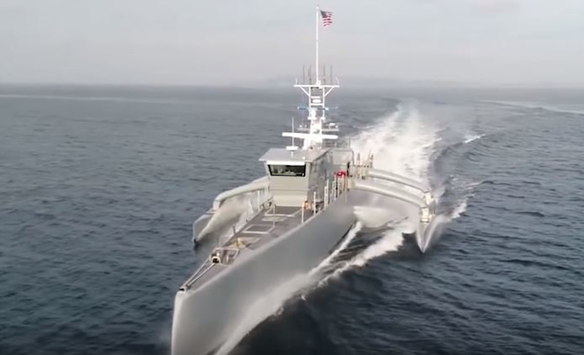 The US Navy's New Drone Warship Can Drive Itself As It Hunts Submarines ...