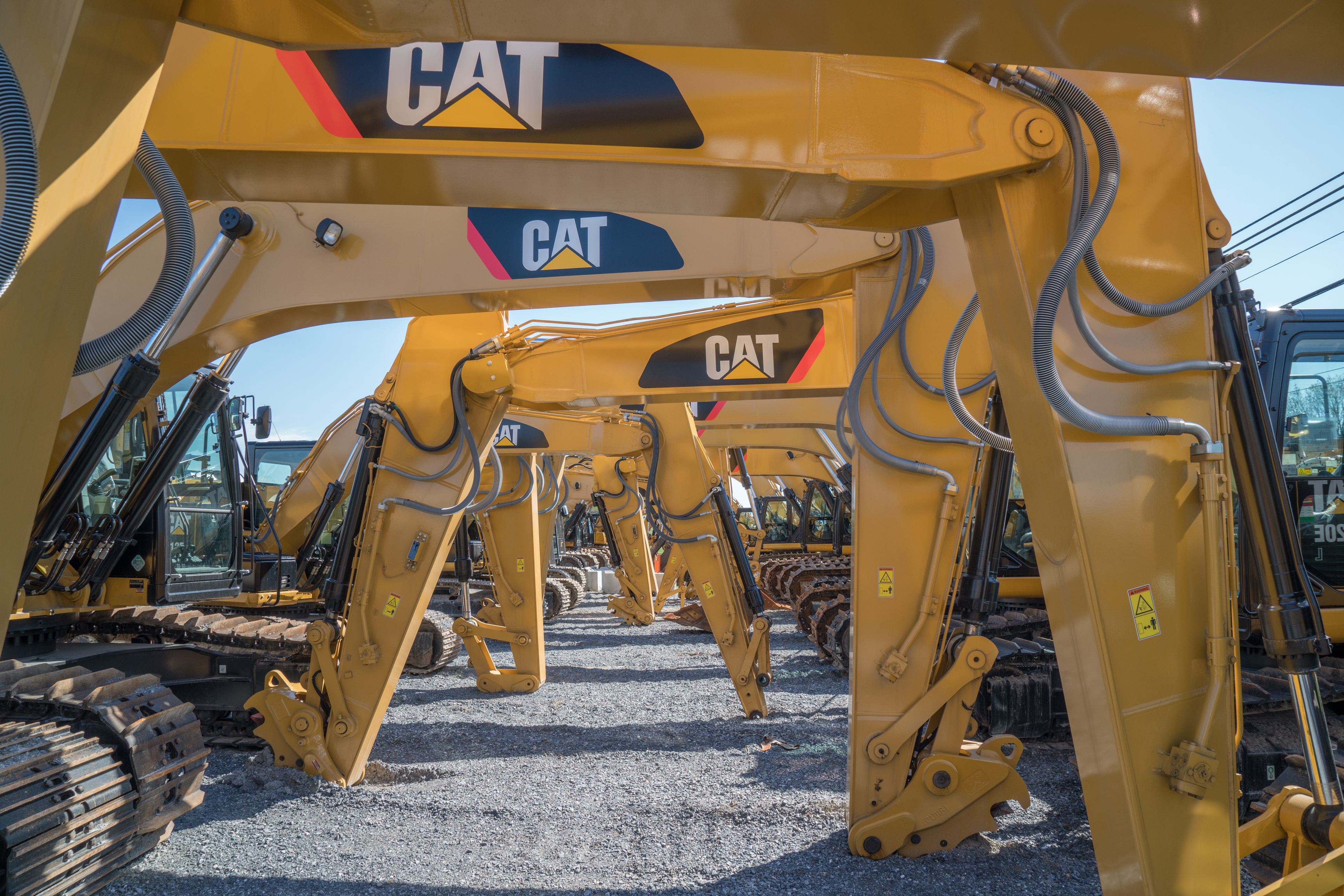 Caterpillar, Nvidia Partner to Combine Heavy Industry With Physical AI ...